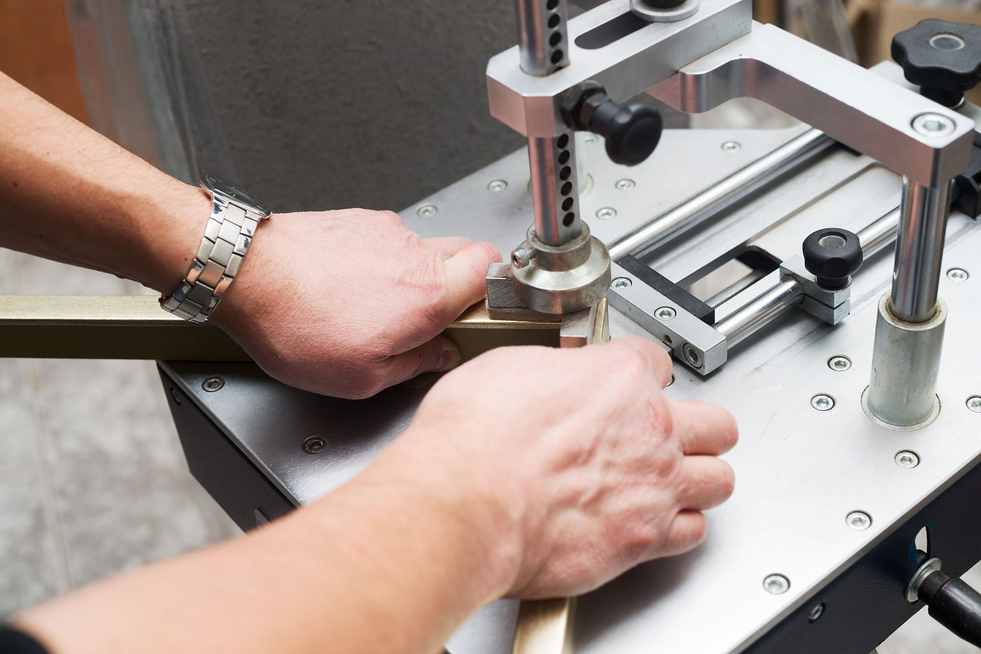 Frequently Asked Questions - Tobi Frames